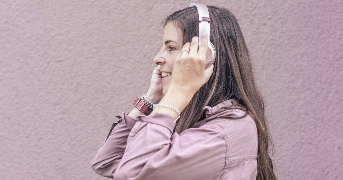 Jennifer Bolz | Station